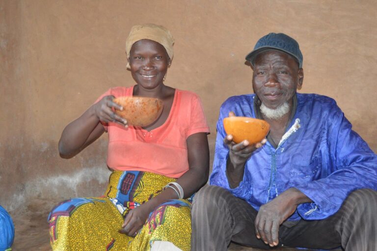 Tchoukoutou : la bière traditionnelle magique du Nord-Bénin - La Route ...